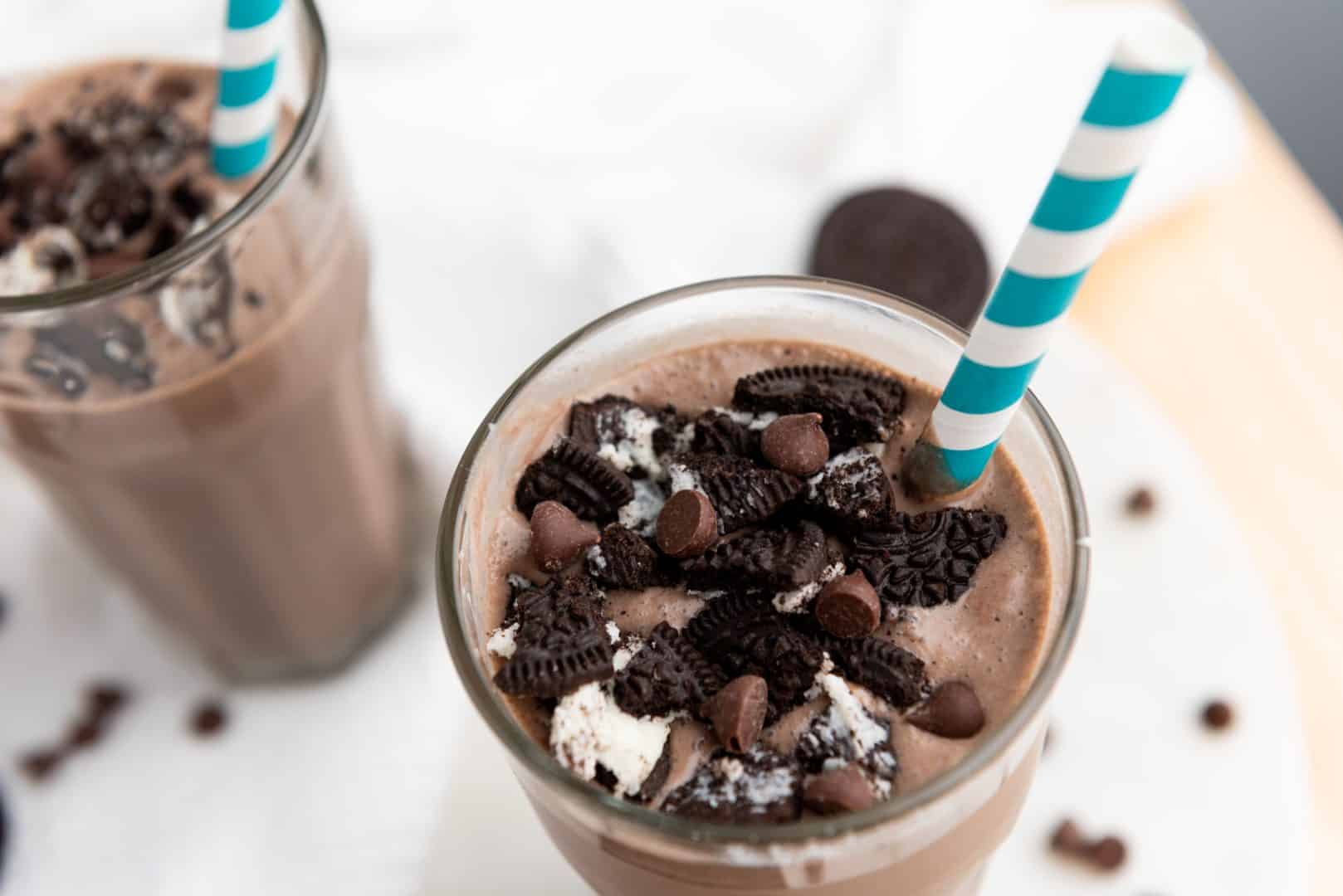 Indulge in Bliss: The Ultimate Vegan Oreo Milkshake Recipe for Dairy ...