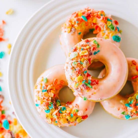 Mini Baked Fruity Pebbles Donuts Recipe - Cream Cheese + Lemon Squeeze